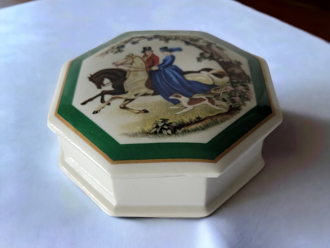 Southern Heirlooms Elizabeth Arden Trinket Box Ceramic Octagonal Shaped ...