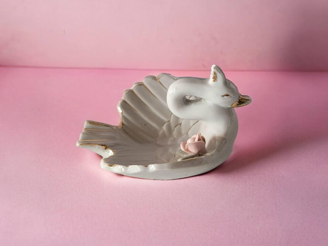 Thames Bone China Swan Figurine With Attached Pink Flower Small Vintage ...
