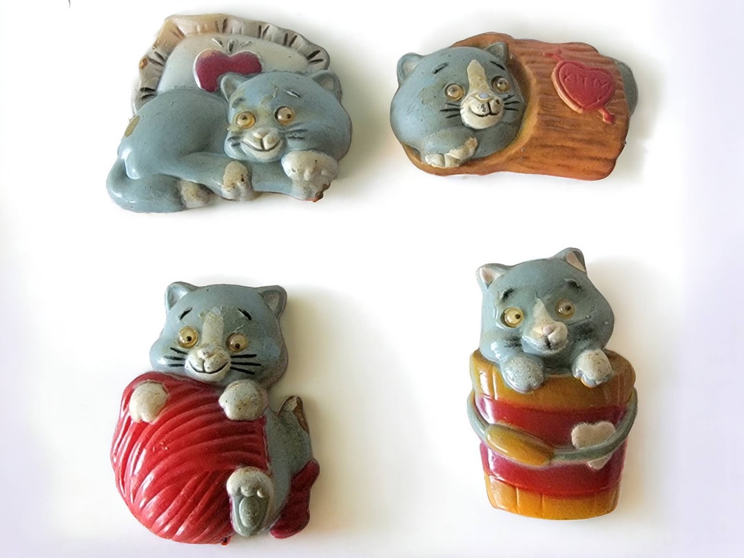 Set of Four Grey and White Kitten Refrigerator Magnets Plastic Vintage ...