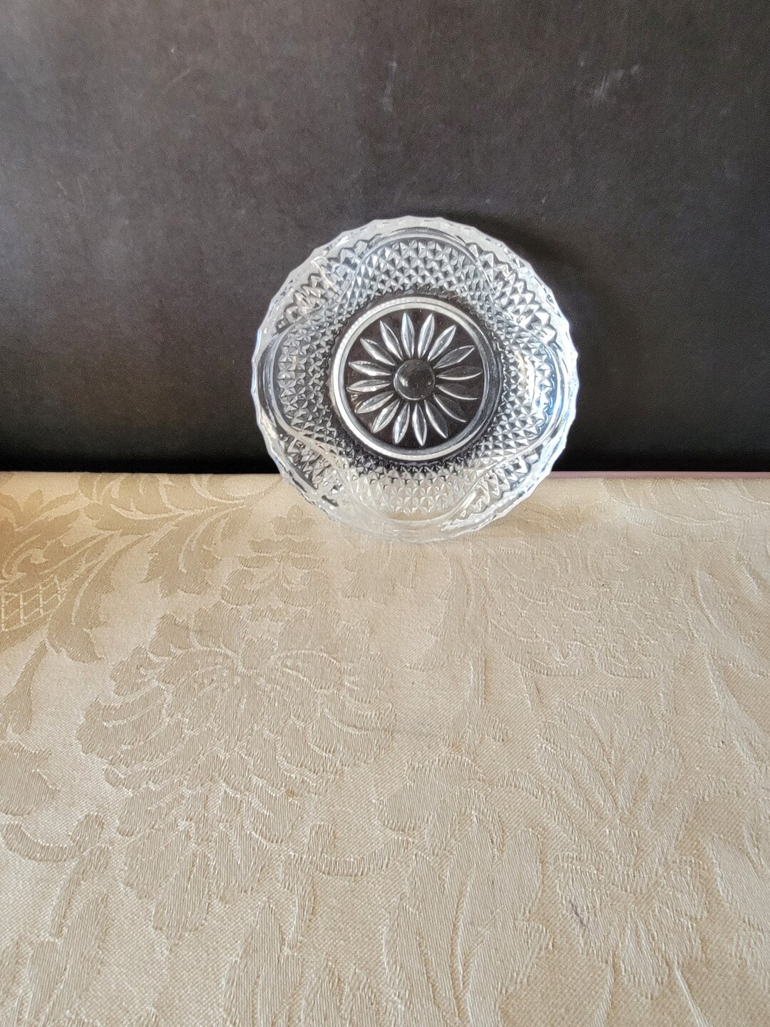 Vintage Clear Glass Ashtray, Heavy Glass Ashtray, Starburst Diamond ...