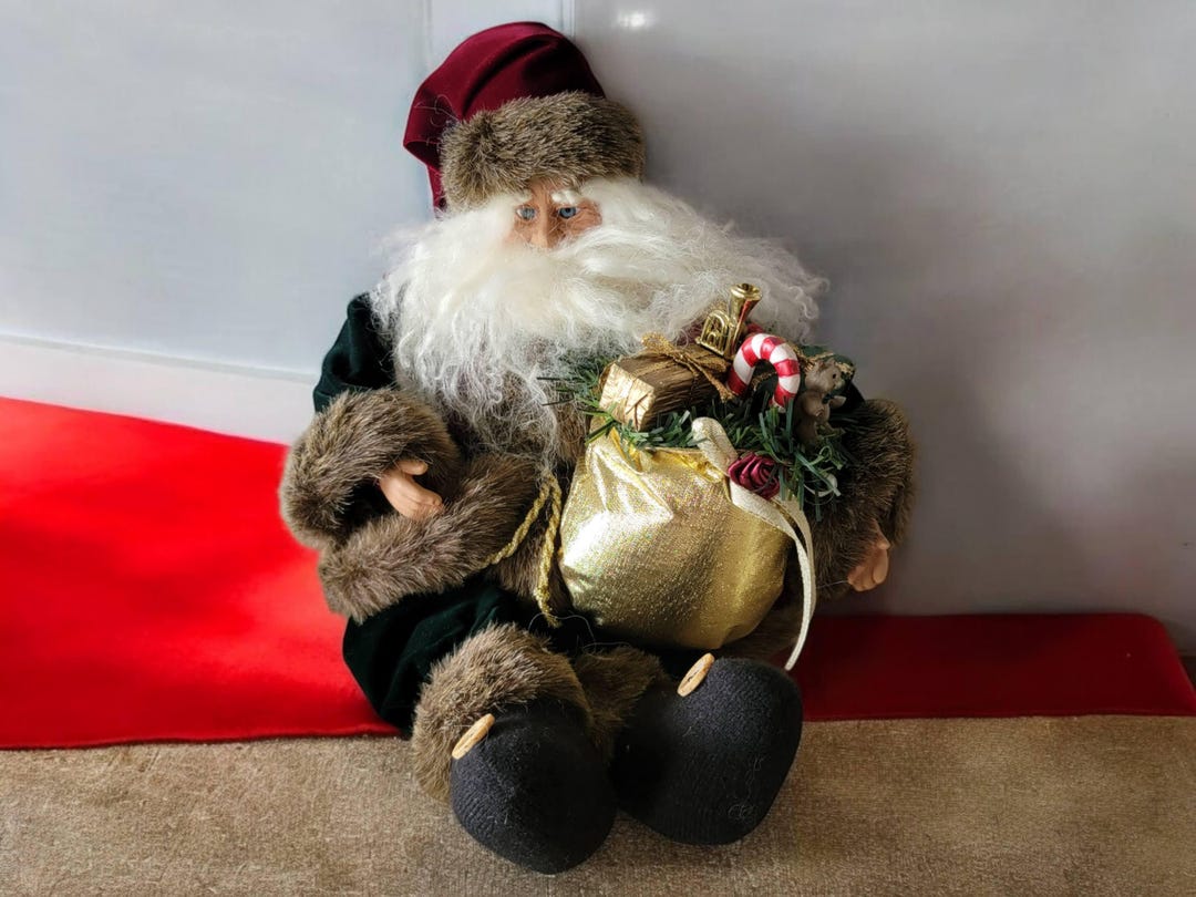 Cedar Creek Collection Santa Claus Cloth & Plastic Shelf Sitter Holding ...