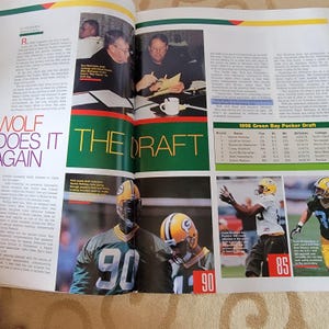 Green Bay Packers 1998 Yearbook the NFC Champion Brett Favre NFL Sport ...