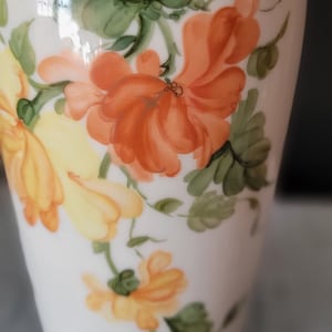 Vintage Kaiser Laurine Floral Vase Made in West Germany 10" Tall ...