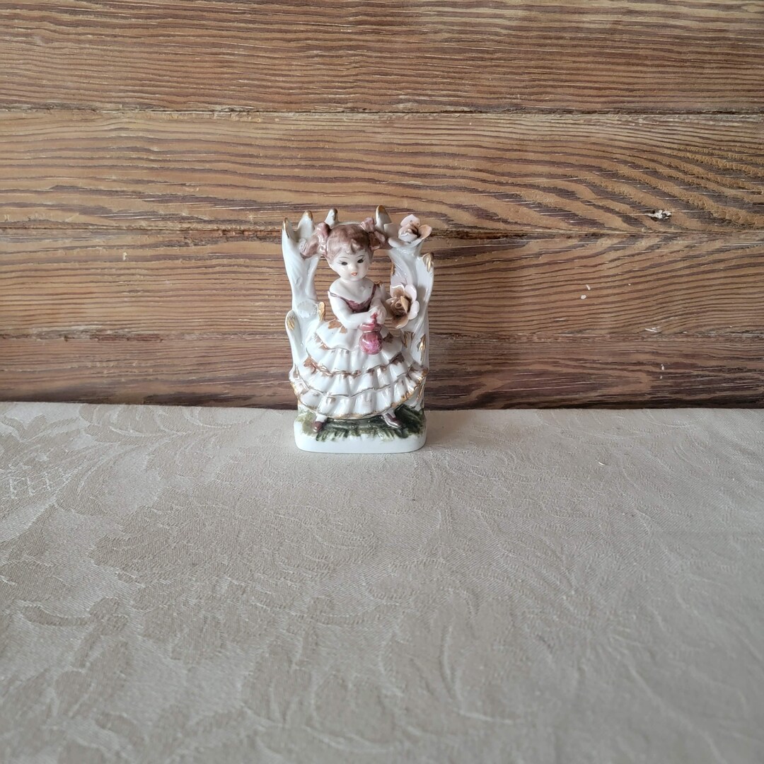 Vintage Ceramic Girl in Garden Little Girl in Dress Figurine - Etsy