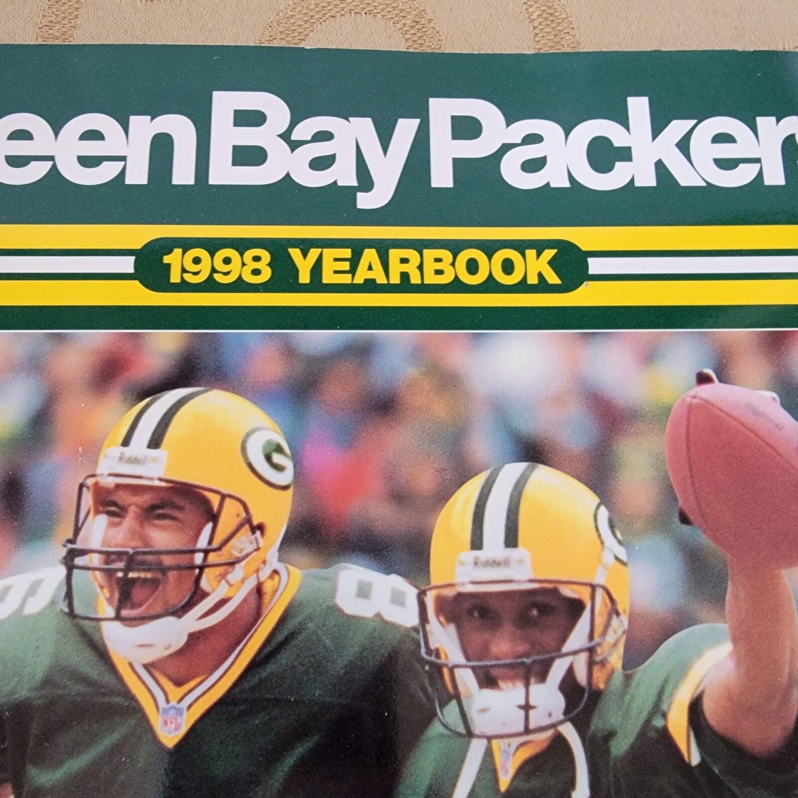 Green Bay Packers 1998 Yearbook the NFC Champion Brett Favre NFL Sport ...