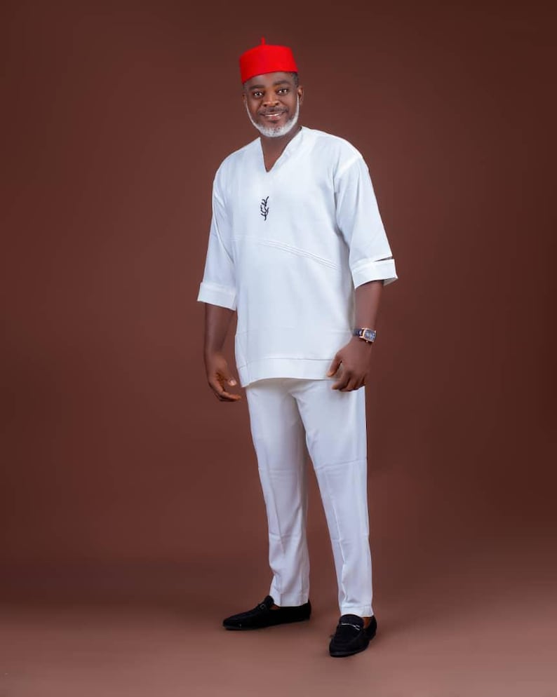African Senator Set: Men's Kaftan, Traditional Nigerian Attire. - Etsy