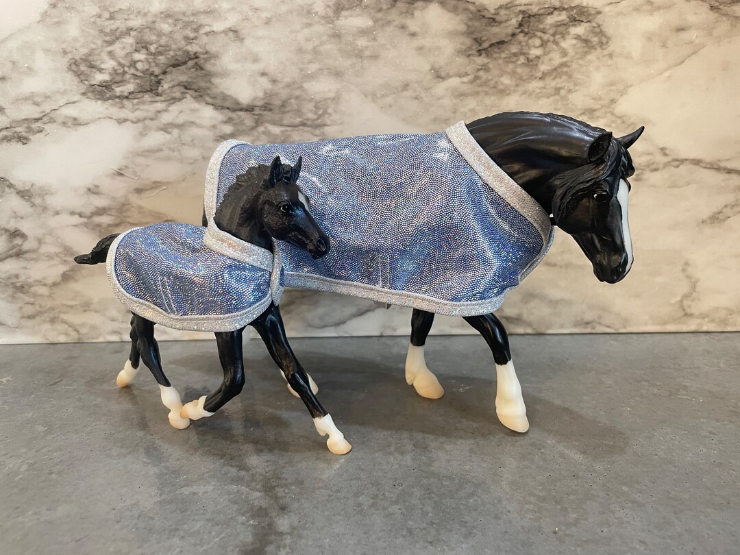 Classic Scale Mare & Foal W/ Blankets - Etsy