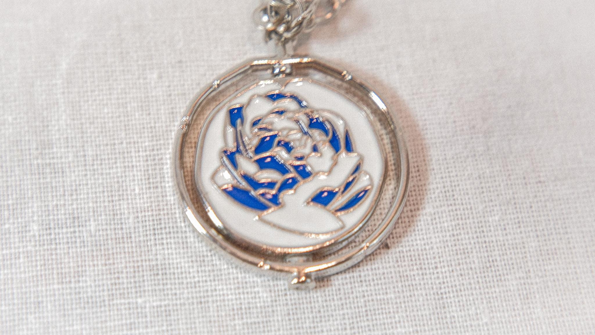 Arcane Interactive Rose Pendant (powder/ekko Necklace) - Etsy