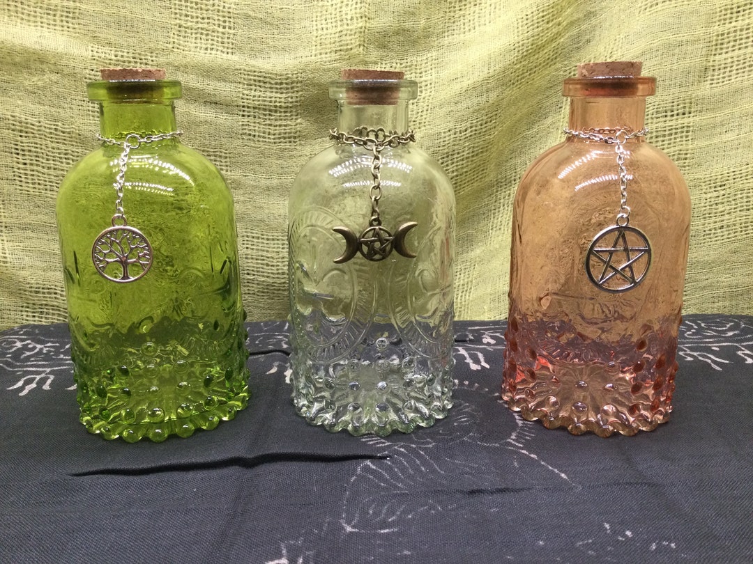 Potion Bottles, Herb Jars, Apothecary Jars, Witch Potions, Decorative ...
