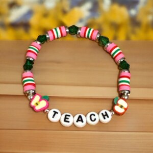 Teacher Bracelet, Teacher Gift, Teach Beaded Bracelet, Teacher Beaded ...