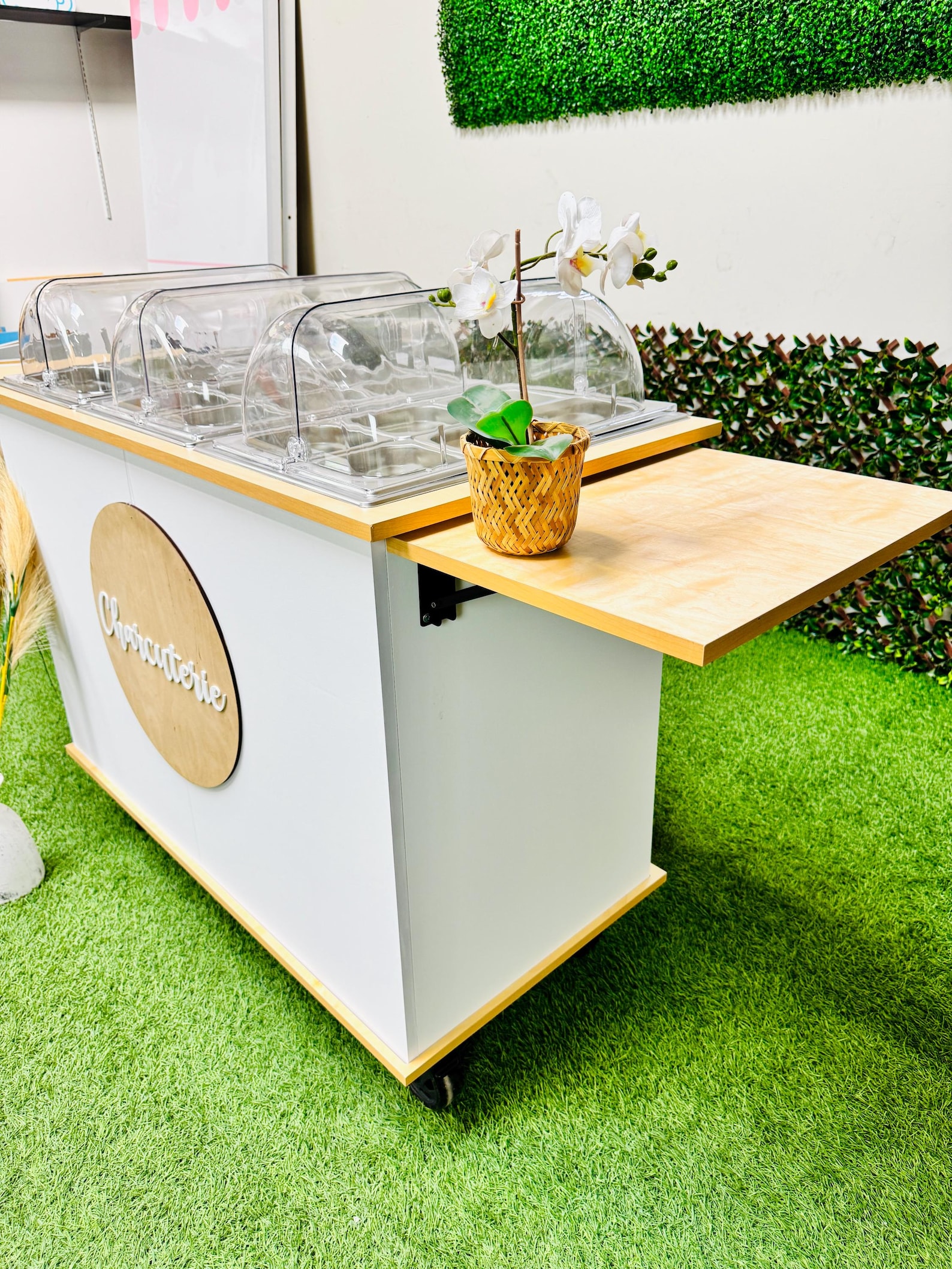 Ematik Charcuterie Cart 4ft THE CLASSY PRO Portable Snack Bar Catering ...