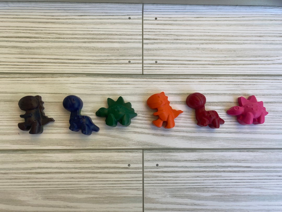 Dinosaur Crayons, Rainbow Crayon Dinosaur Set, Personalized Toy ...