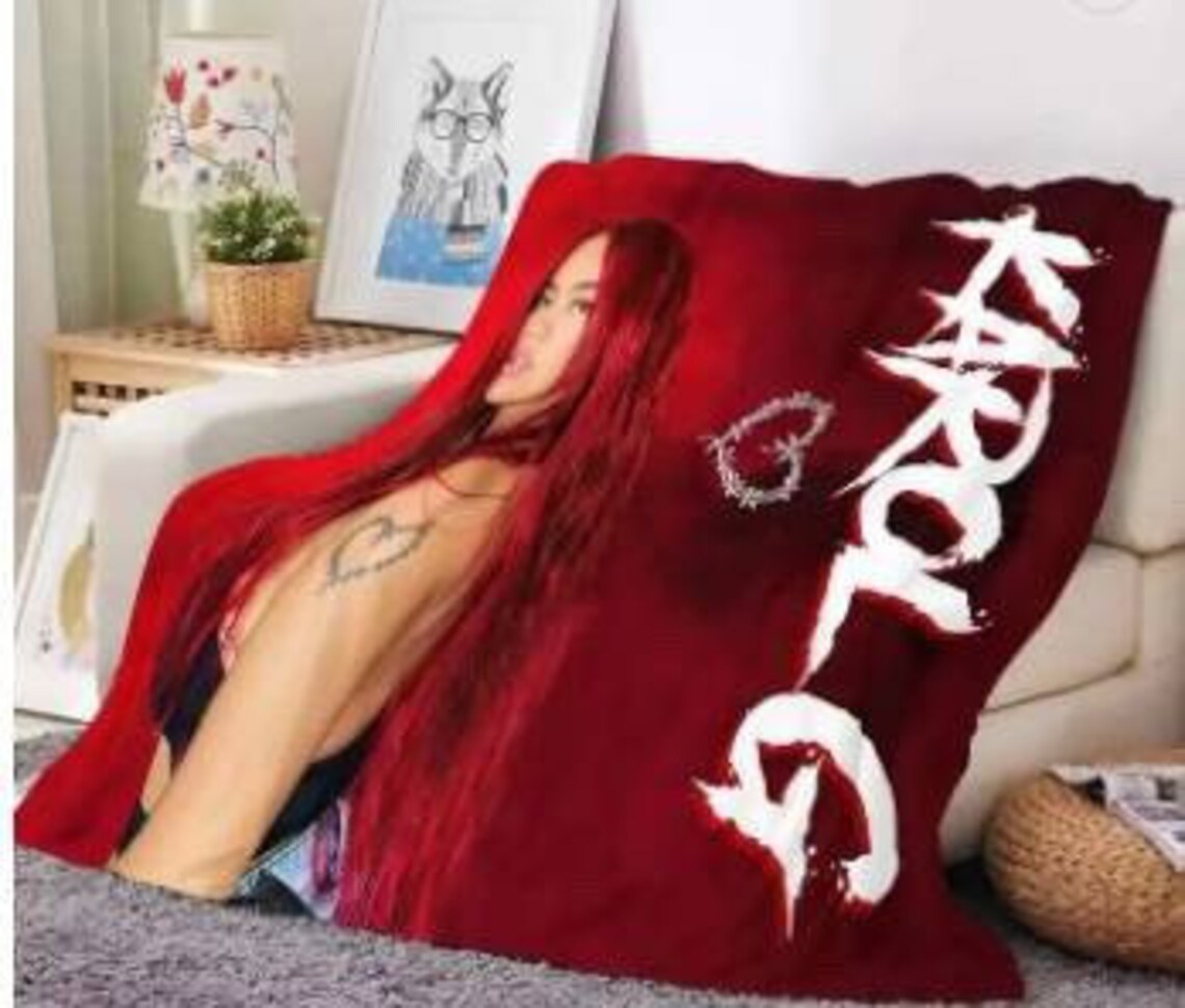 DBTMF Bad Bunny Blanket - Etsy