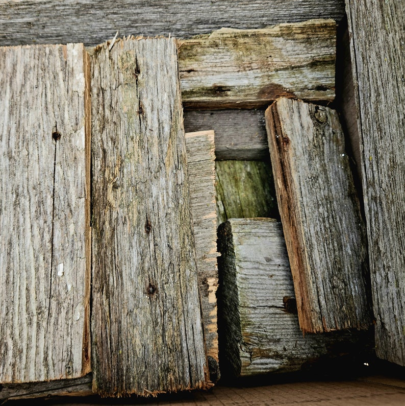 Reclaimed Barnwood Scrap Pieces: Weathered Gray Wood Cuts - Etsy