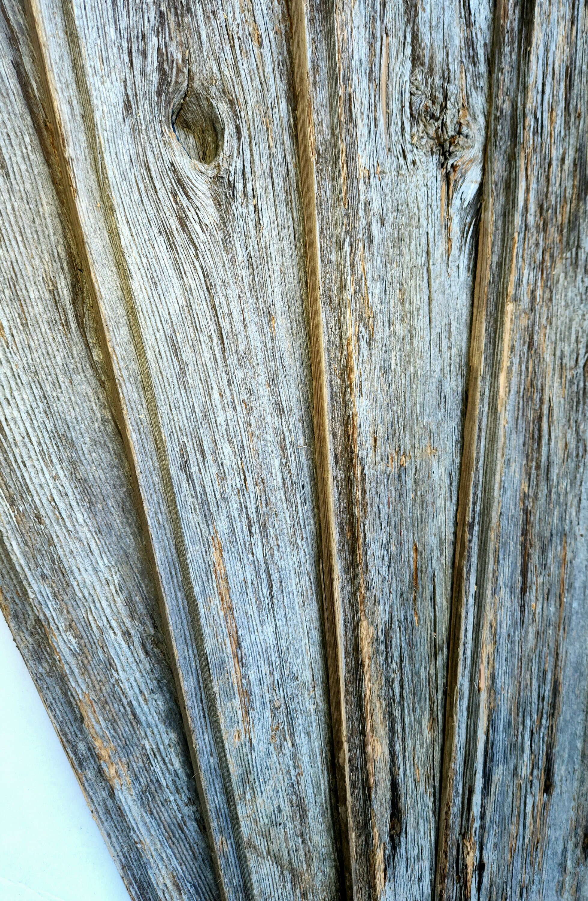 Reclaimed Wood Weathered Gray Ship-lap Barnwood Rustic Accent Wall ...