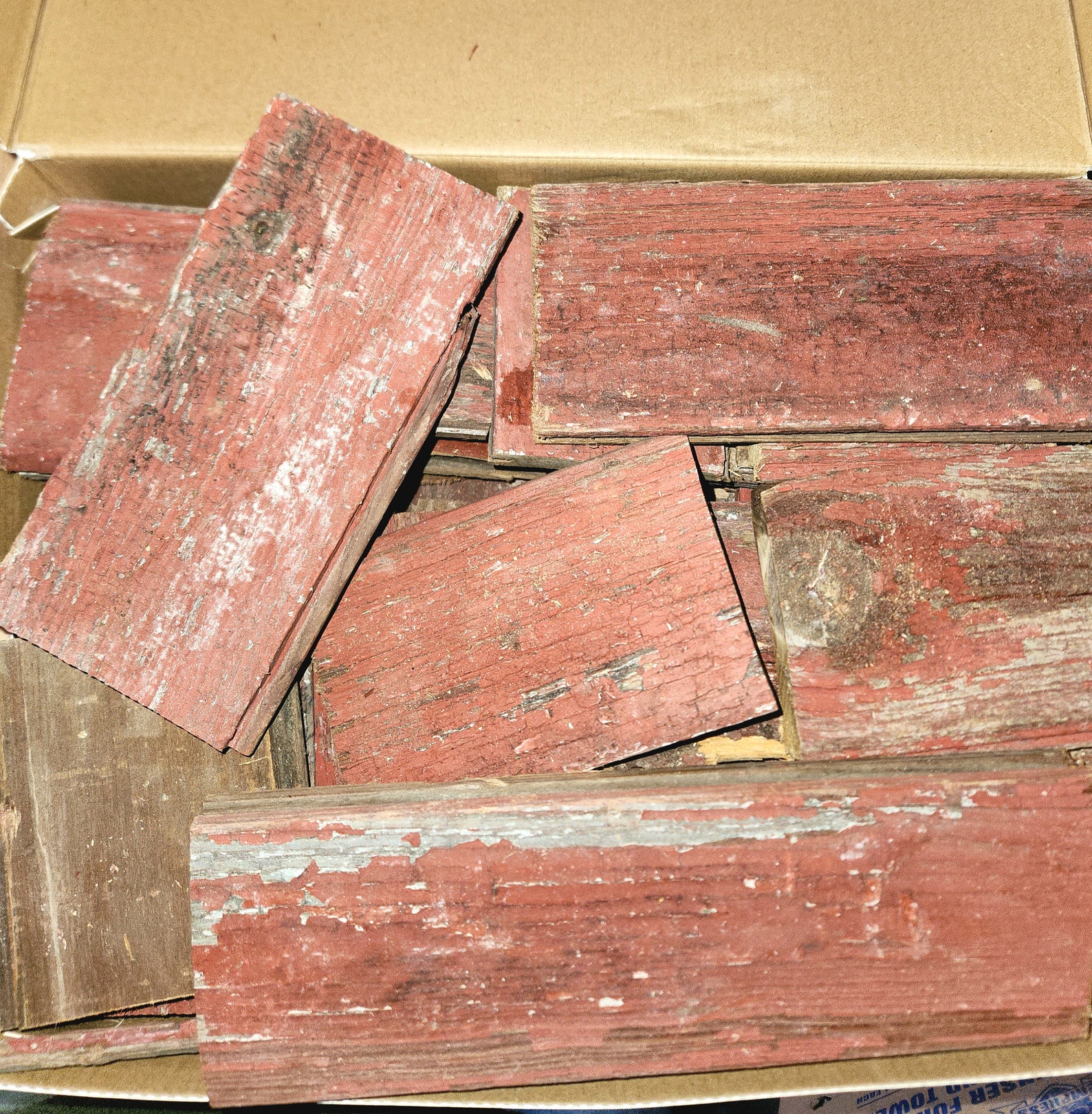 Reclaimed Wood End Cuts & Scraps Box - Etsy