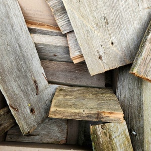 Reclaimed Barnwood Scrap Pieces: Weathered Gray Wood Cuts - Etsy