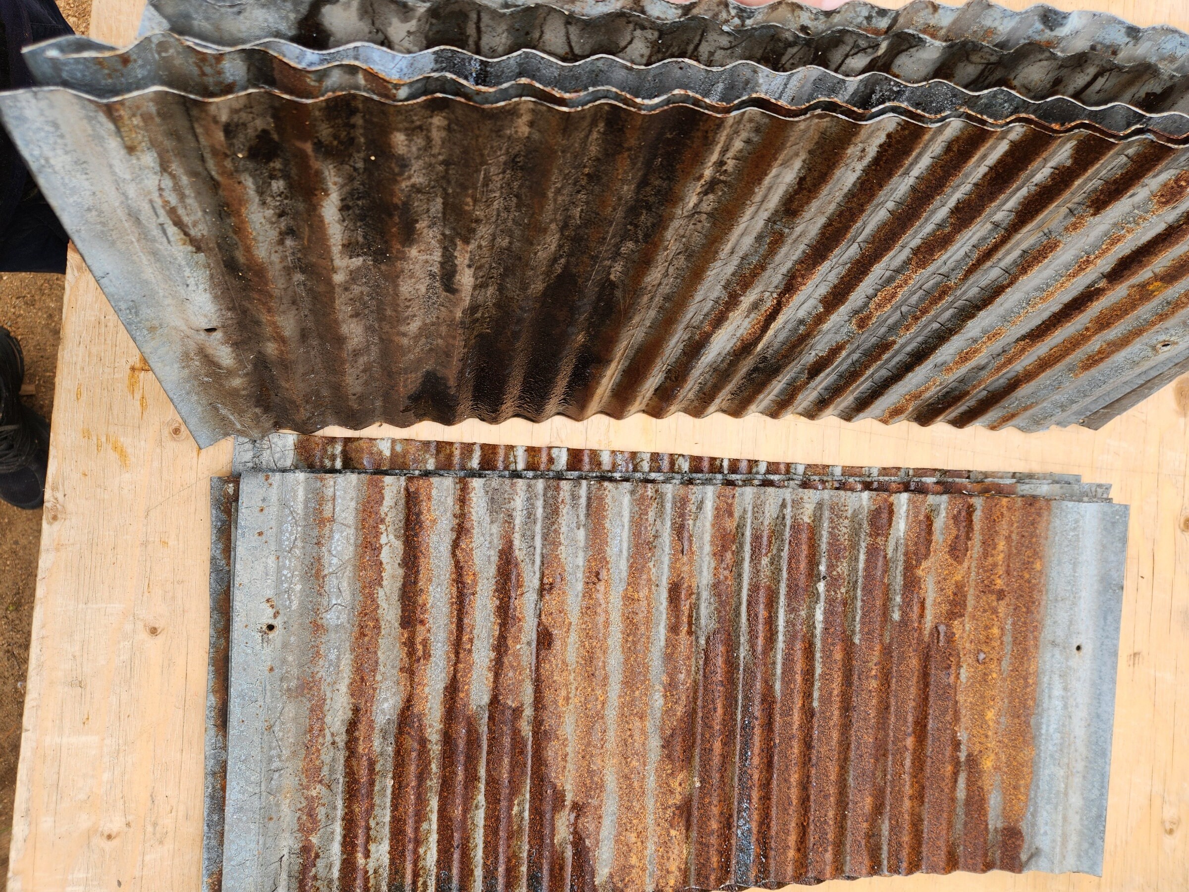 Corrugated Metal Rusty Barn Tin 5 Pack 1ft.x2ft. Pieces Wall Rustic ...