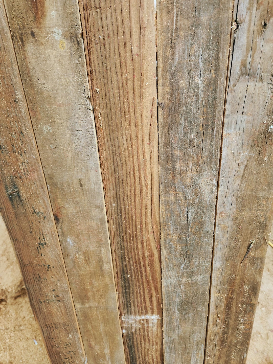 Reclaimed Wood Planks: Weathered Rustic Lumber, 5 Pieces - Etsy
