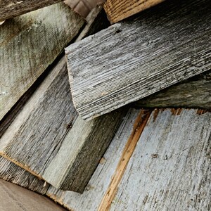 Reclaimed Barnwood Scrap Pieces: Weathered Gray Wood Cuts - Etsy