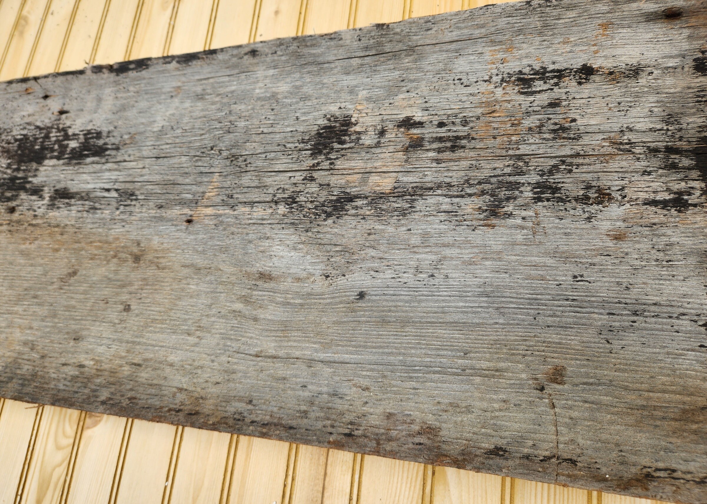 Reclaimed Wood Barn Planks Salvaged Barnwood Boards 2 Pieces 10"x36" - Etsy