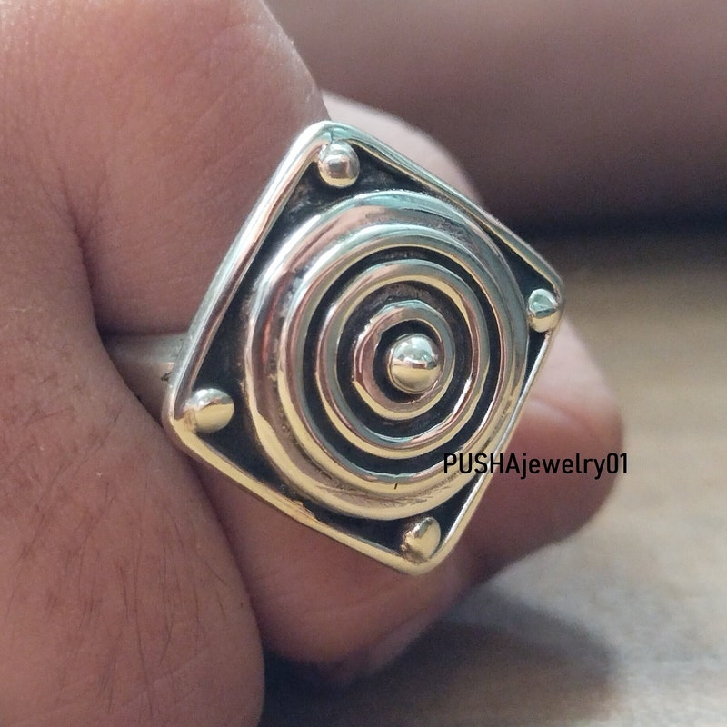 Shield Ring - Etsy
