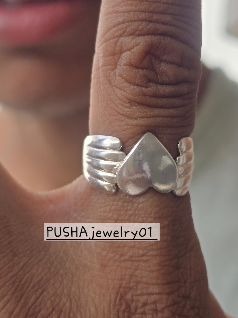 Sterling Silver Heart Hands Ring – Handmade Band Ring - Etsy
