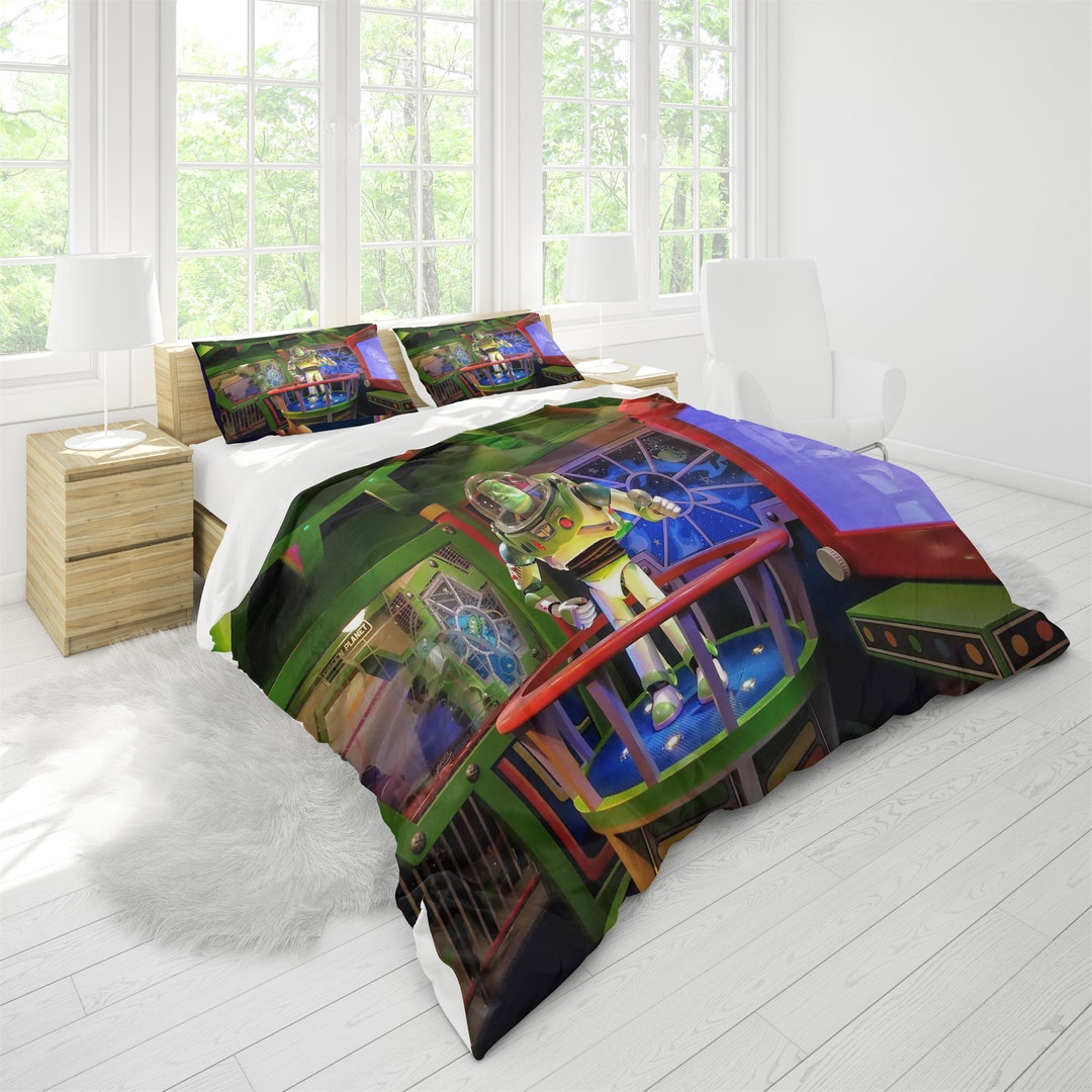 Disney Buzz Lightyear Three Piece Printed Fashion Pattern Bedding Set ...