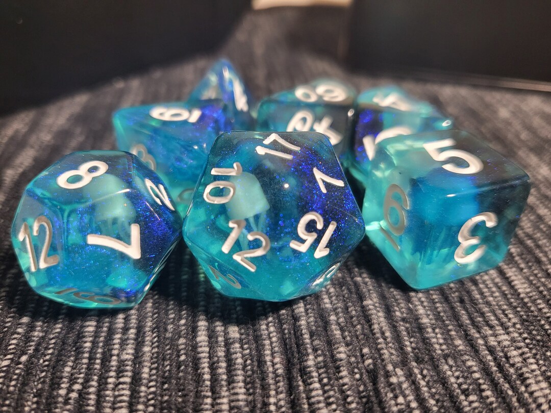 Jellyfish Dice Set | UV Glow | Dungeons and Dragons | DND Dice Set | D ...