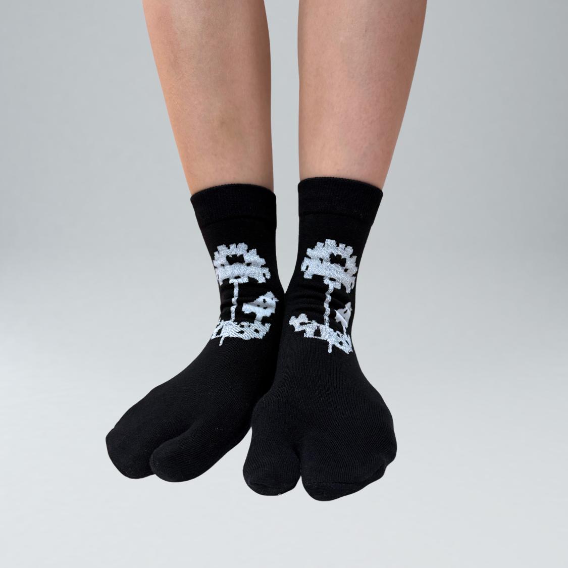 Minigooose | Tabi Split Toe Pattern Short Socks - Etsy
