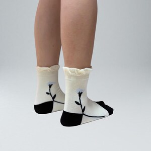 Minigooose | Tabi Split Toe Pattern Short Socks - Etsy