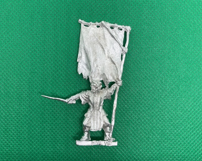 Lord of the Rings LOTR MESBG Mordor Orc Banner Bearer 1 Metal - Etsy