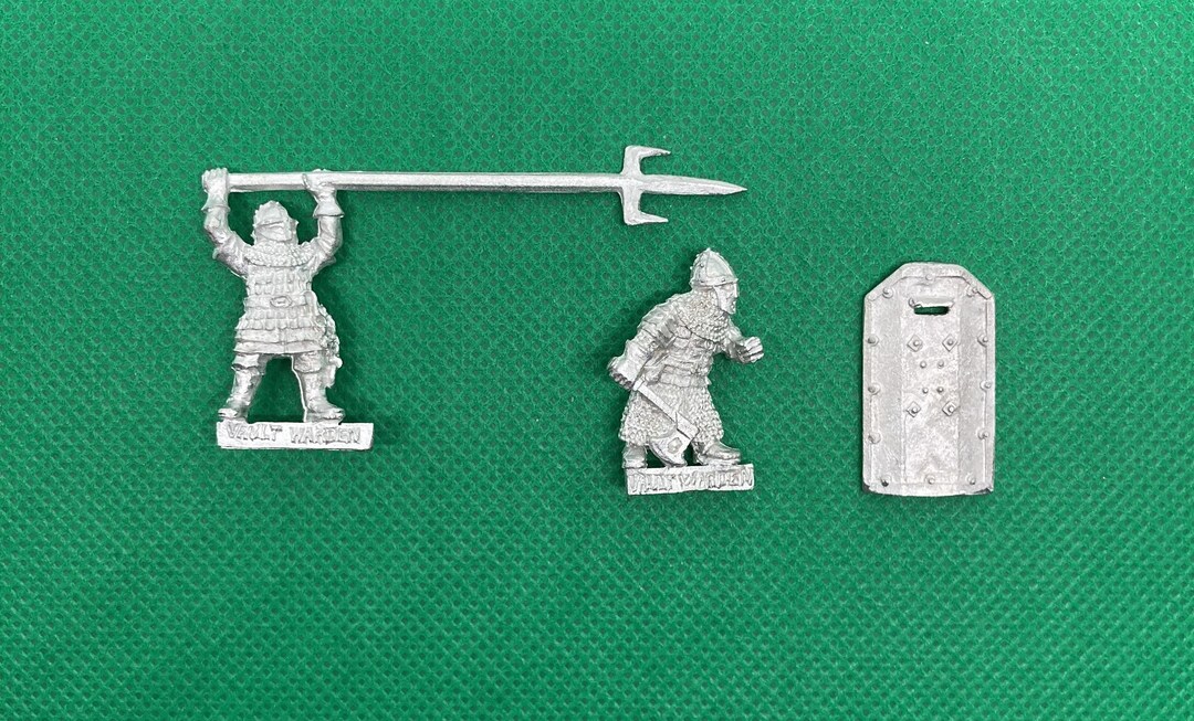 Lord of the Rings LOTR MESBG Dwarf Vault Warden Team 2 Metal - Etsy