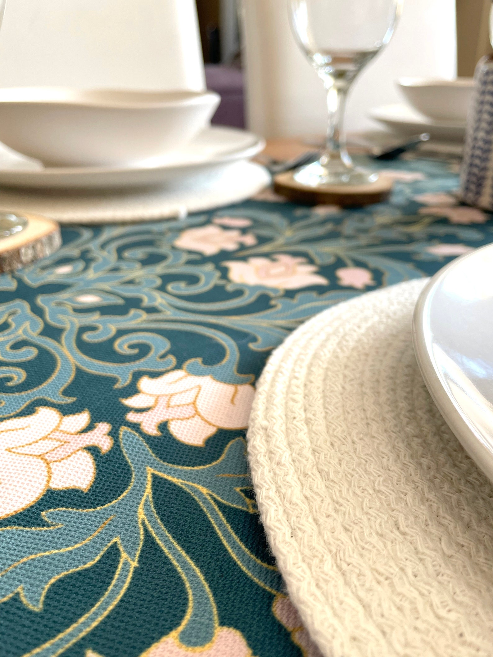 Green Floral Table Runner | Victorian Tablecloth | Table Place Setting ...
