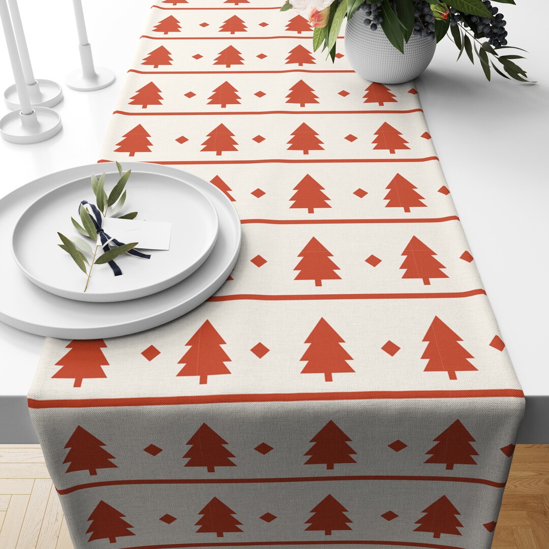 Red Vintage Christmas Table Runner | Red White Tablecloth ...