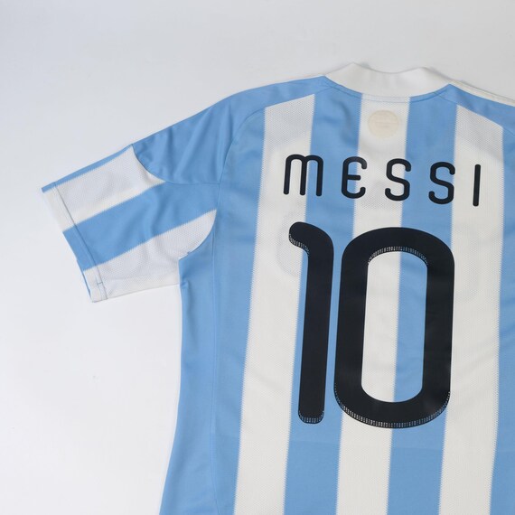 2010/11 Argentina Home Shirt Adidas Messi (S) - Gem