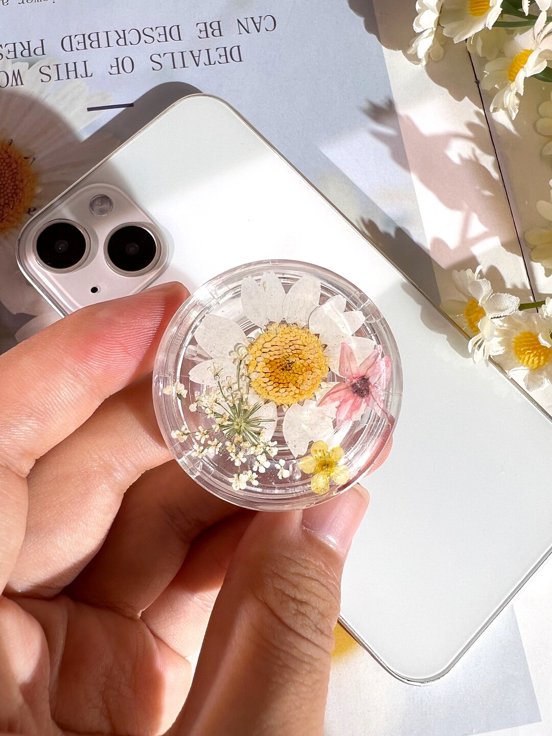 Pressed Flowers Phone Grip, White Daisy Real Flower Mobile Phone Holder ...