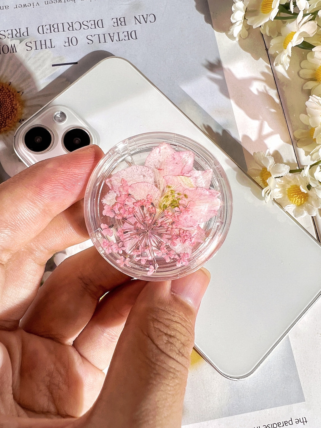 Pressed Flowers Phone Grip, Pink Flowers Round Mobile Phone Holder ...