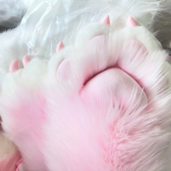 Furry Paws - Etsy Canada