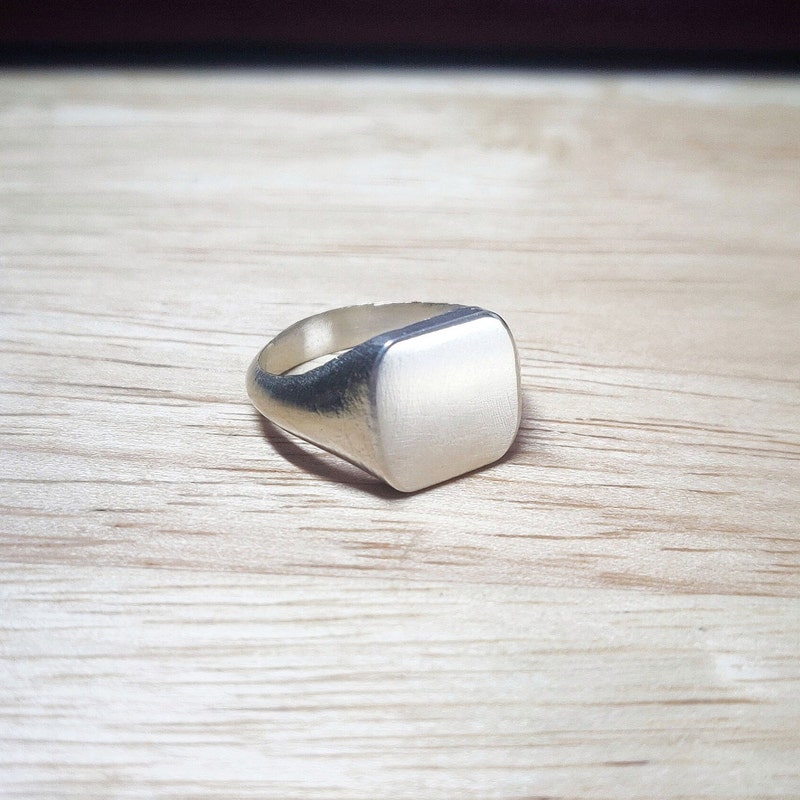 Square Signet Ring - Etsy