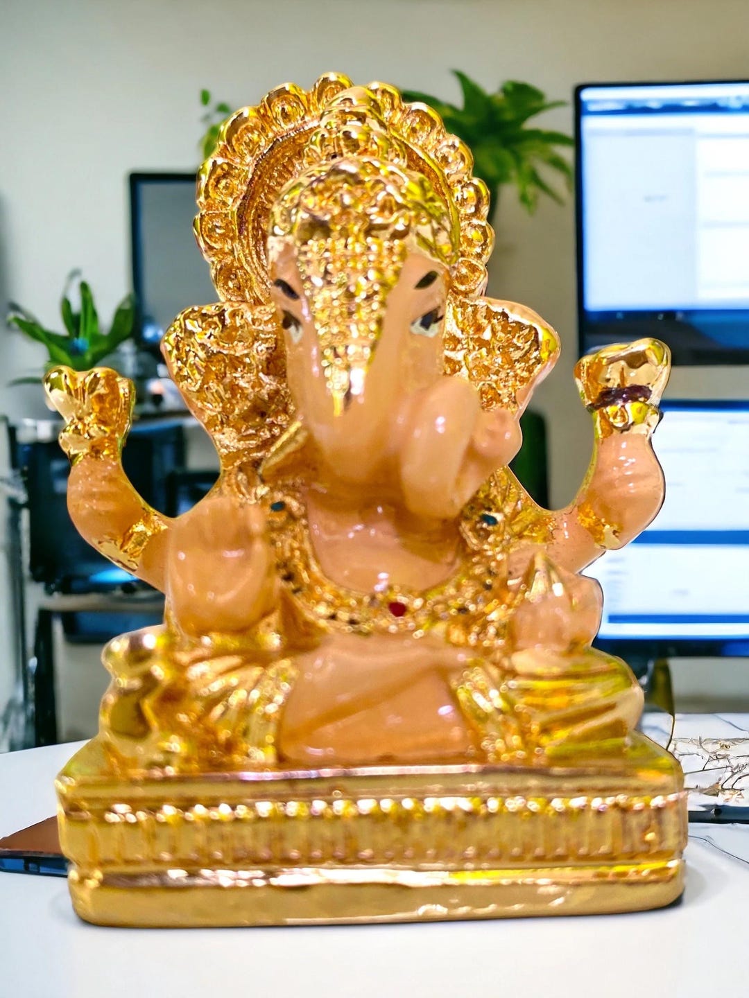 3inch/8cm Ganesh Idol Car Dashboard , Elegant Ganesh Statue Idol for ...
