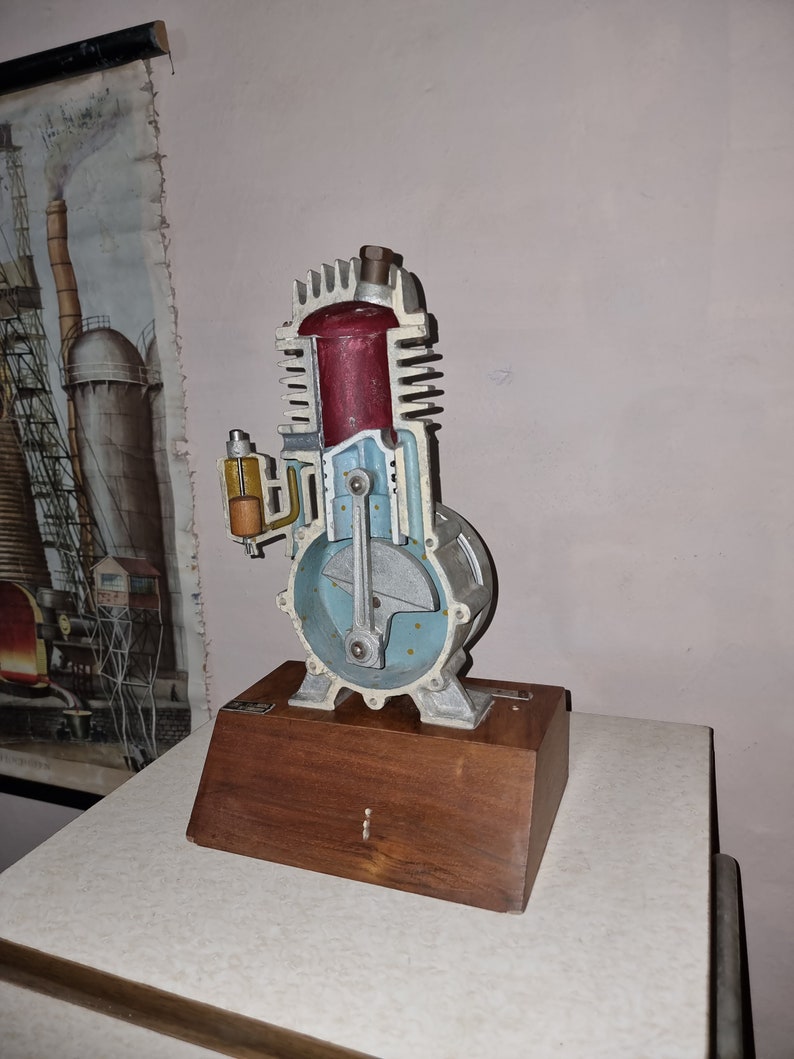 Vintage Model of an Internal Combustion Engine - Etsy