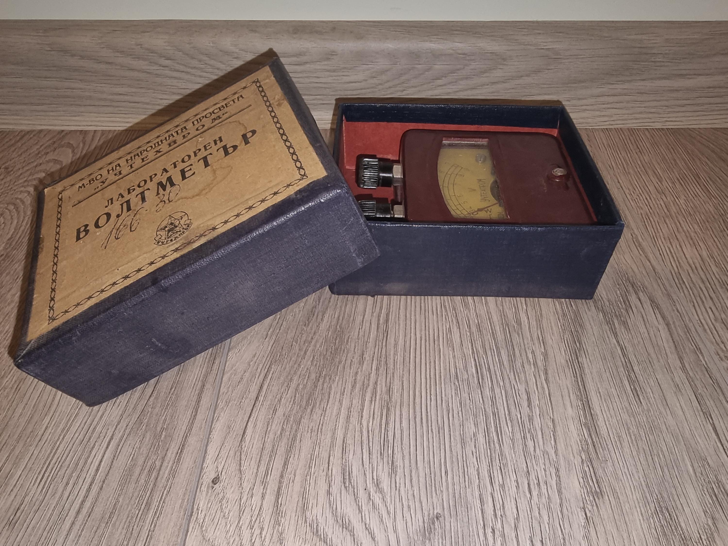Vintage Laboratory Voltmeter. Bakelite 1960 - Etsy