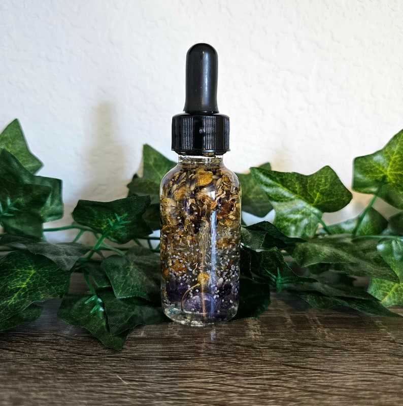 Morpheus Ritual Oil – Dream, Nightmare, and Vision Work, God Offering - Etsy