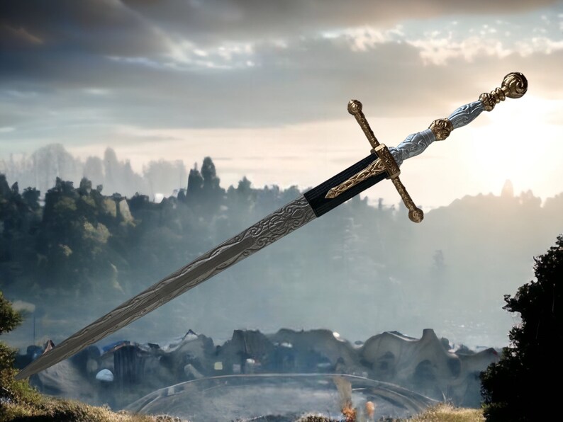 Unofficial Golden Warrior's Greatsword Prop fan-made - Etsy