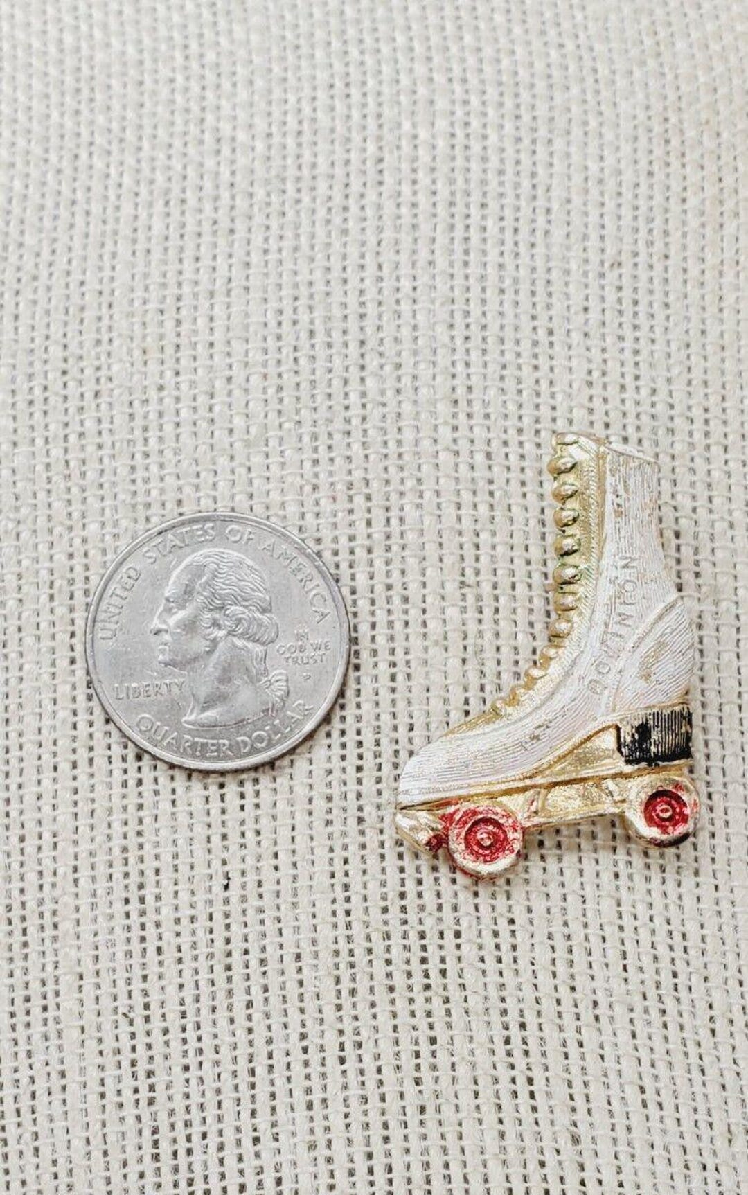 Vintage 1.5" UK Dominion Roller Skate White Enamel Pin - Etsy