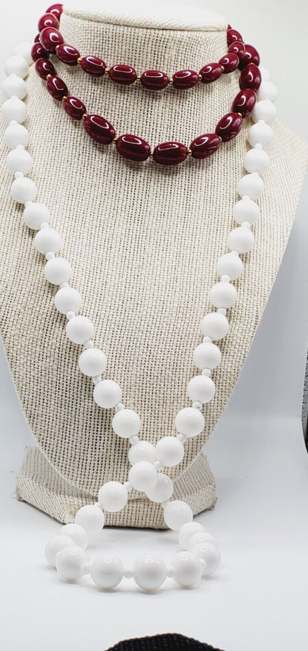Lot of 2 Vintage Pretty Plastic Beaded Necklaces One White 30", One ...