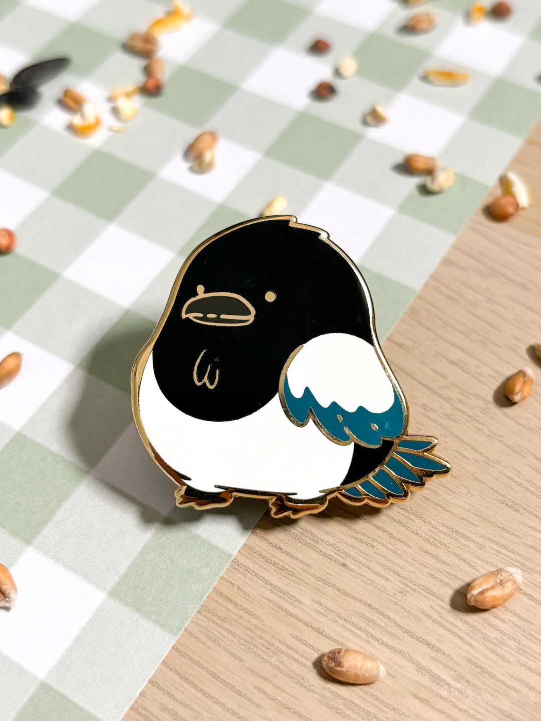 Magpie Enamel Pin: Chunky Corvid Bird, British Wildlife - Etsy