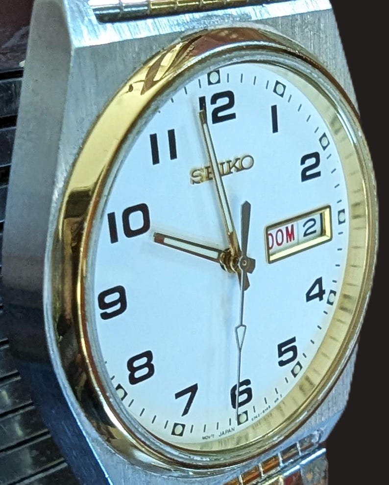Vtg Seiko Two Tone V743 9020 A4 White Dial Quartz Wrist Watch Japan Movement Date Second Hand ...