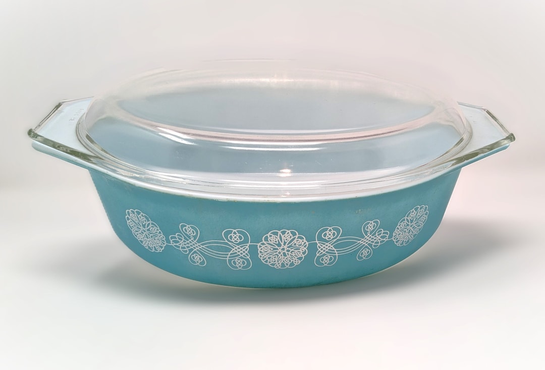 1957 Pyrex 045 Turquoise White Lace Medallion Oval Casserole Dish W/lid ...